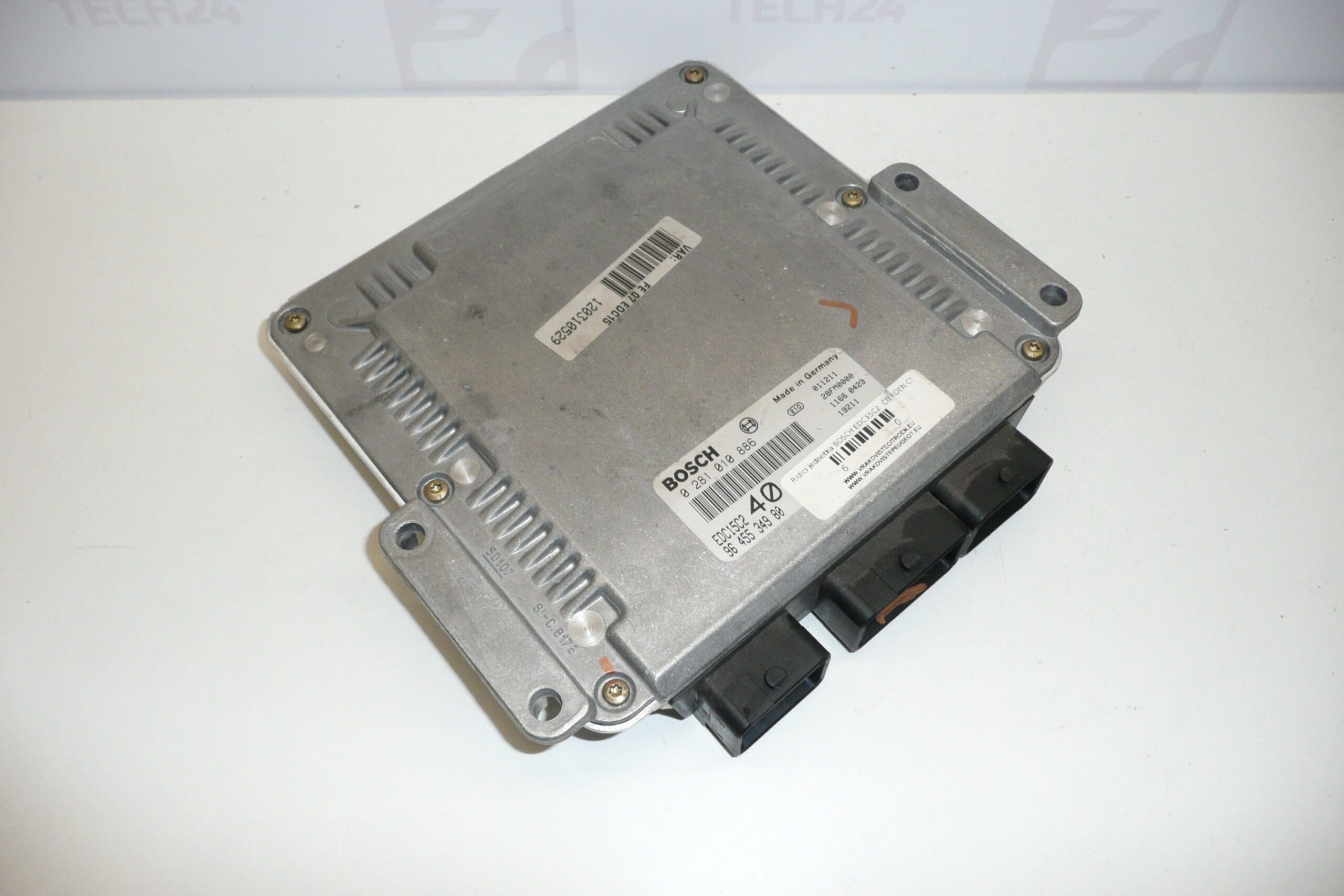 ECU Bosch EDC15C2 for Citroën PSA Peugeot 0281010886 9645534980 | AUTOTECH24.EU